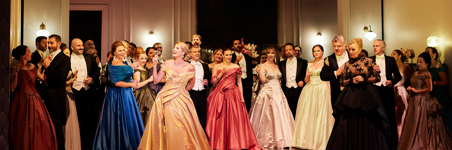 Valentine's Day | Opera Australia