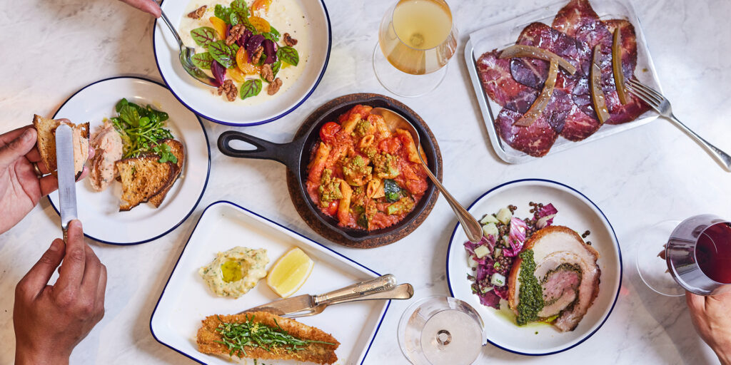 Dine at HSBC Platinum Club at The Phantom of the Opera on Sydney Harbour